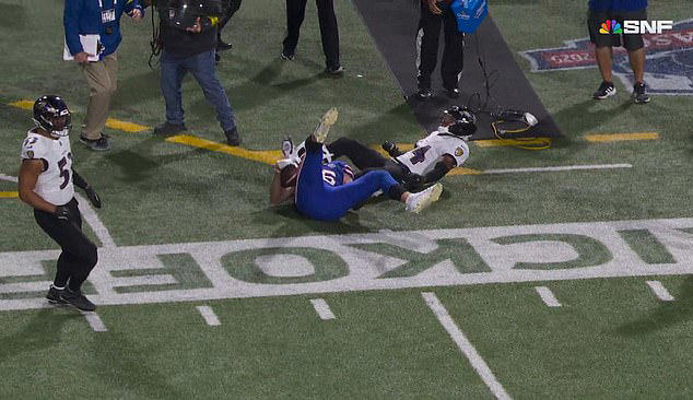 Bizarre moment Ravens players run back to field after wrongly thinking Bills game was at halftime