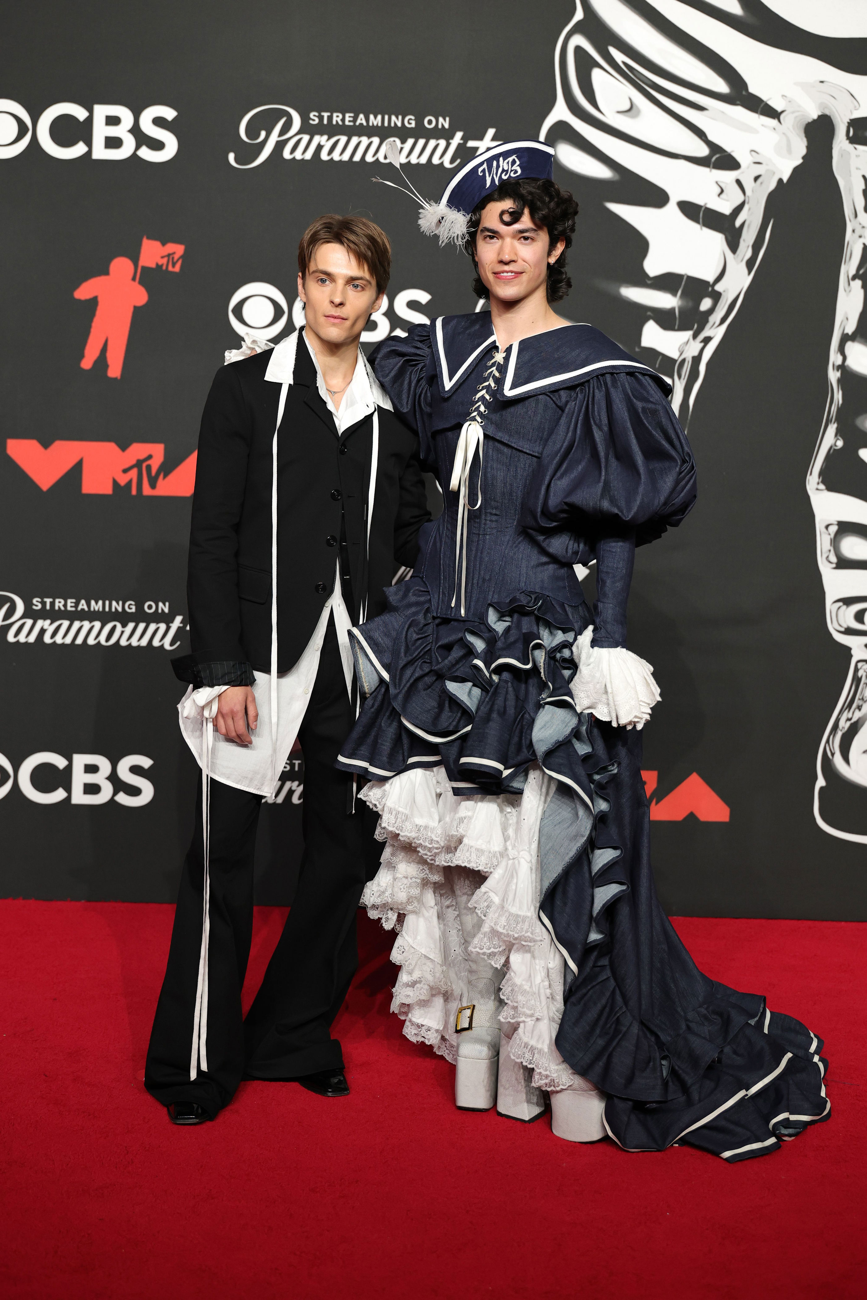 Watch Conan Gray and Corey Fogelmanis Go Full Romeo & Juliet in VMAs ...