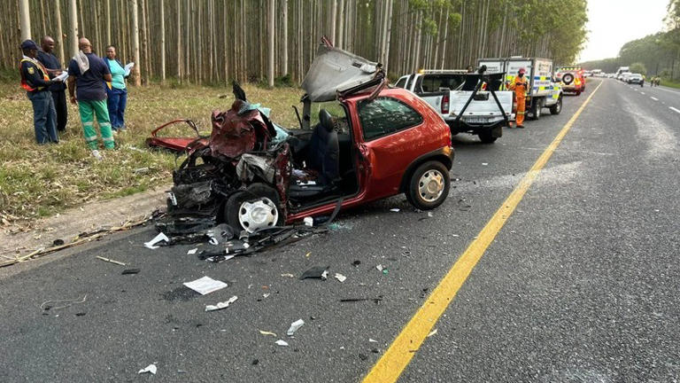 Three family members killed in horror N2 crash