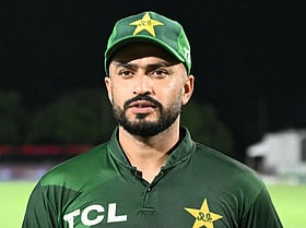 Pakistan coach Mike Hesson backs new-look batting line-up, hails ...
