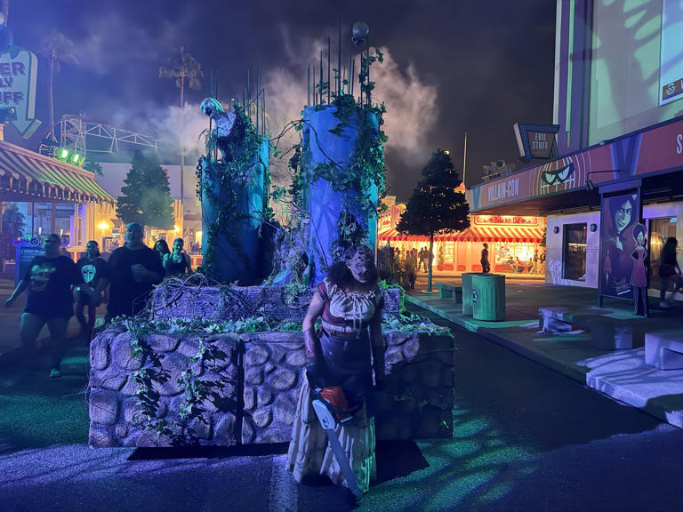 A First Timer's Guide to Halloween Horror Nights