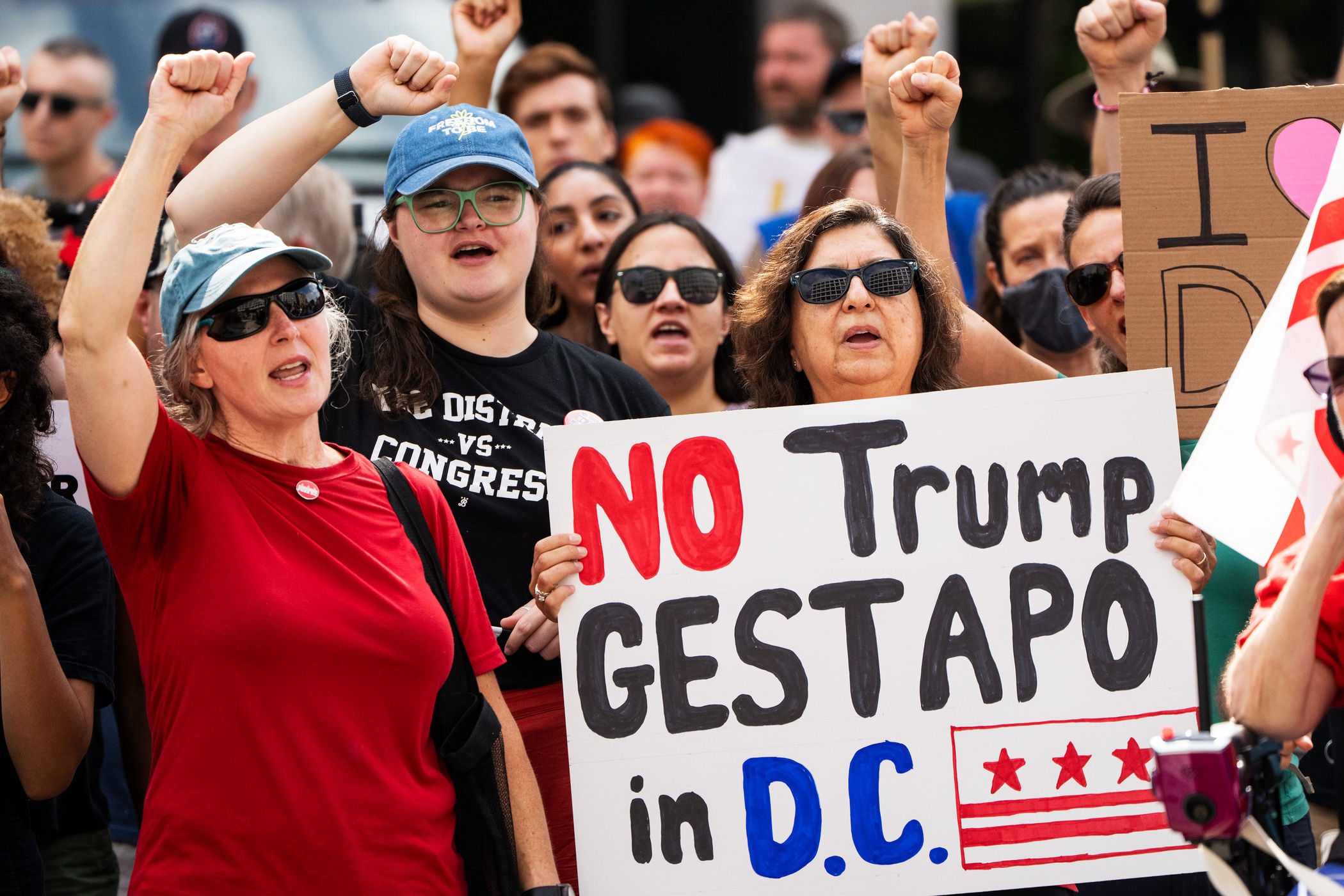 Anti‑Trump Protests Gain Momentum