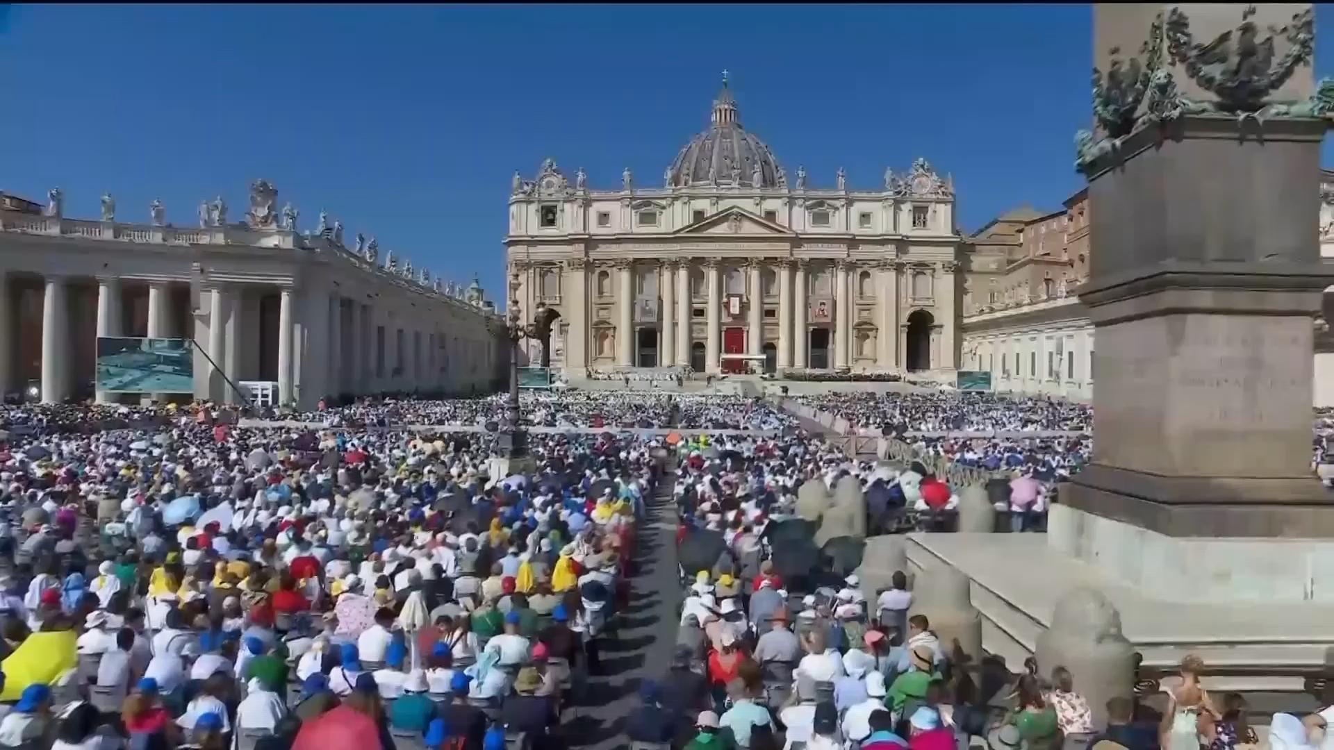 Pope Leo XIV declares teen computer whiz Carlo Acutis the first ...
