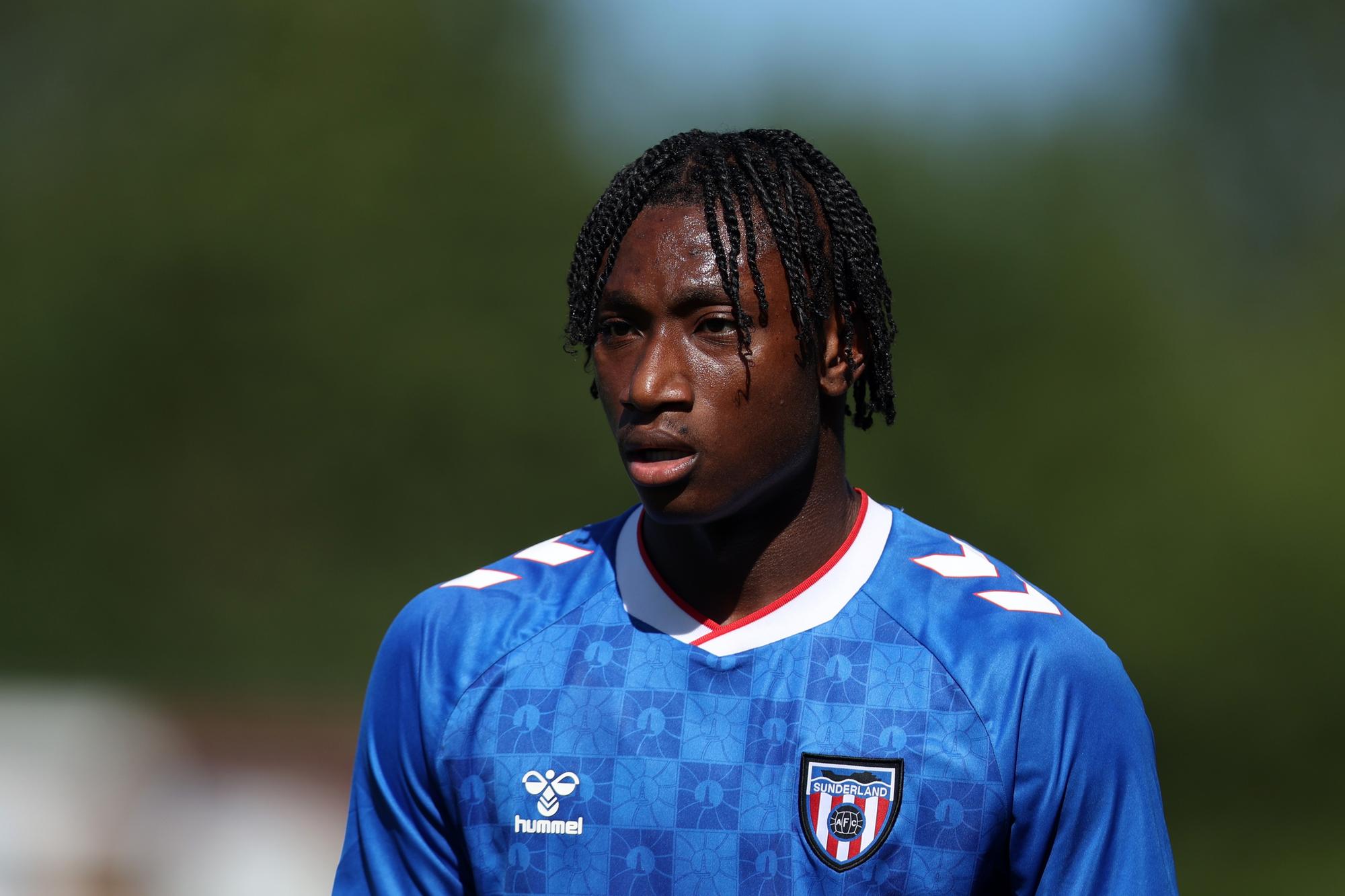 Sunderland handed fresh Romaine Mundle boost as winger shares recovery ...