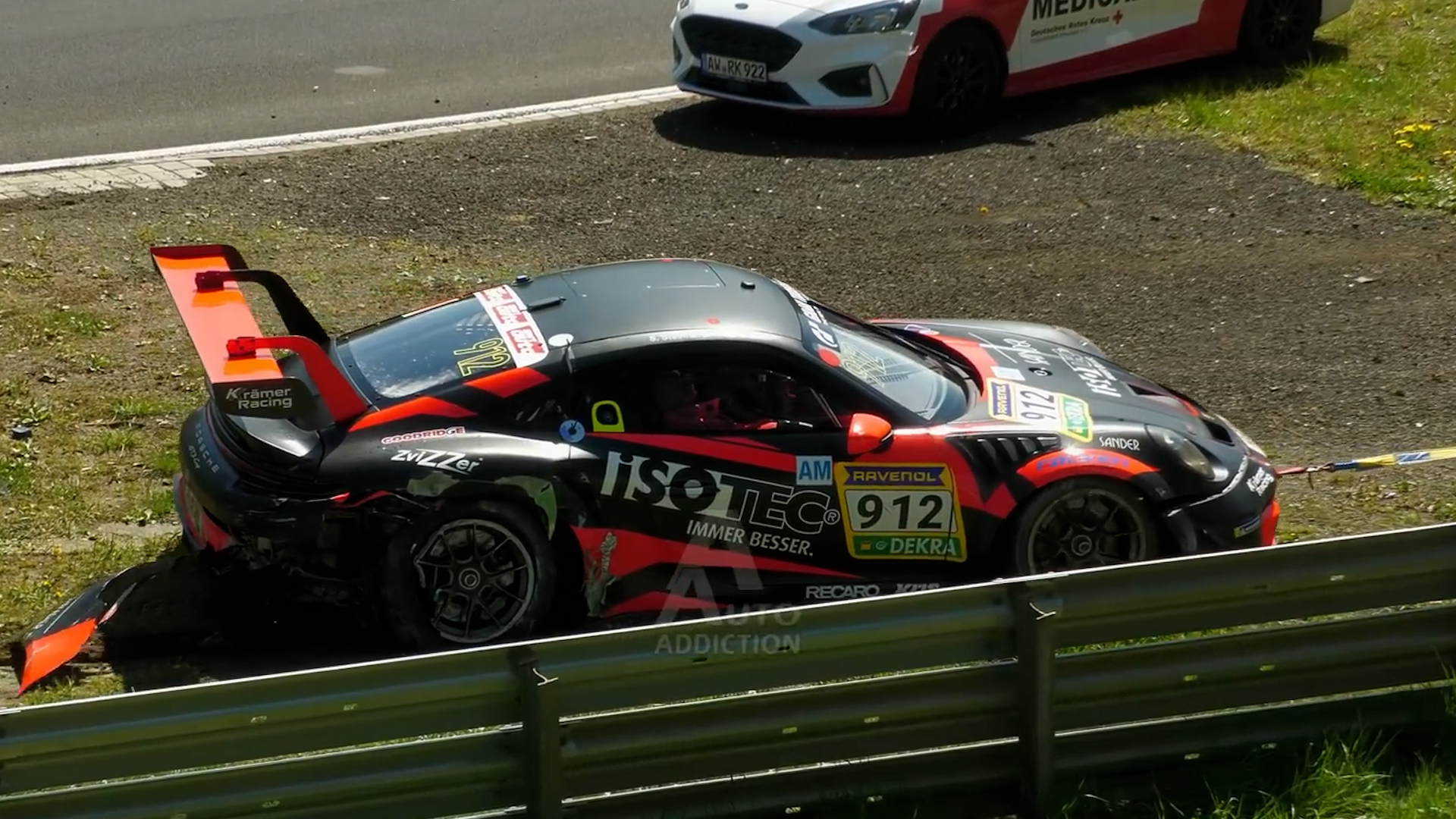 Schwerer Crash Porsche 992 GT3 Cup - Nürburgring NLS Rennen 2