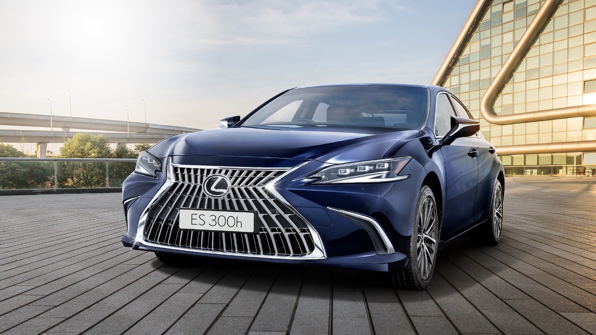 Lexus announces price reductions, passing full GST benefits