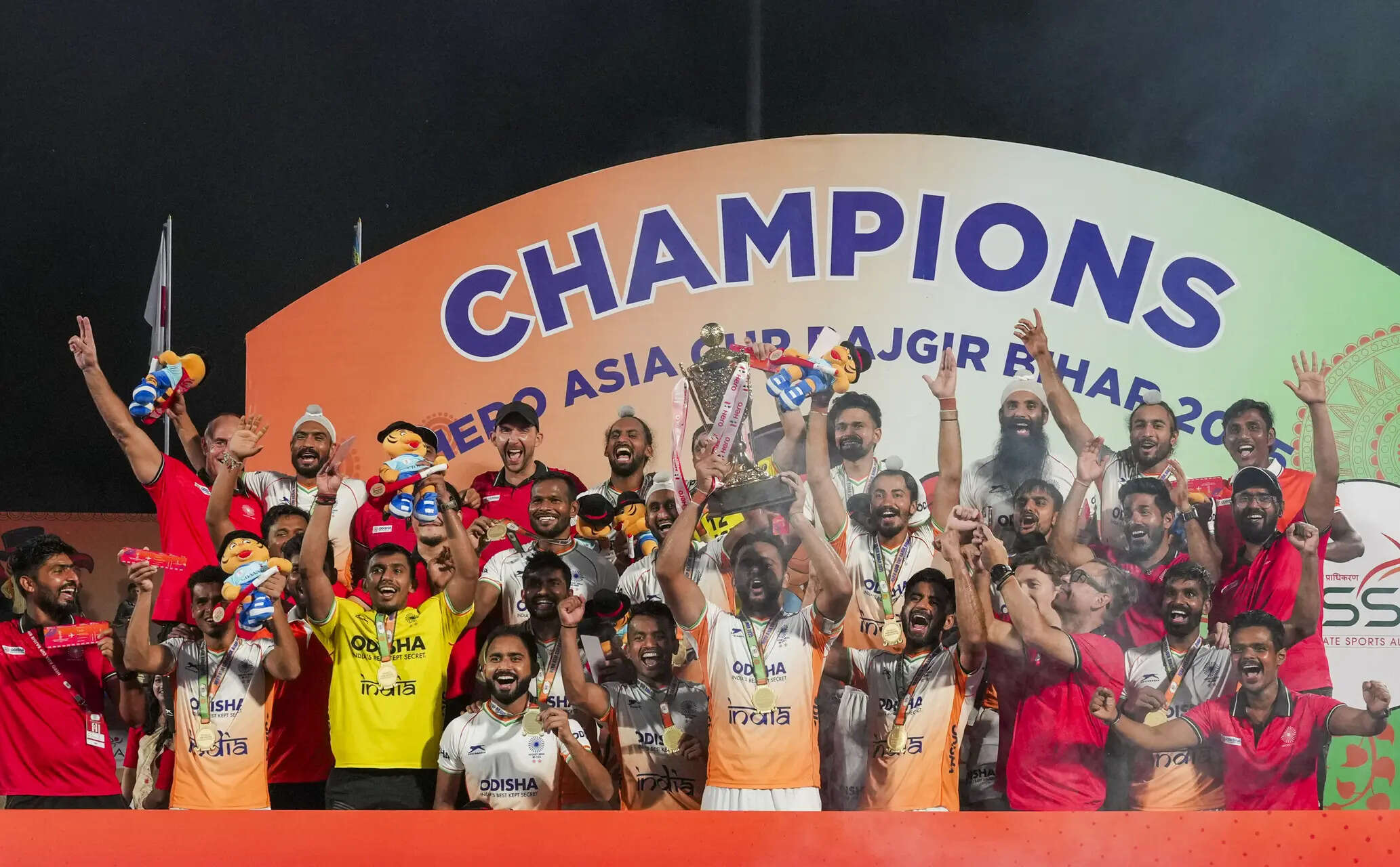 Craig Fulton hails India's fighting spirit after sealing 2026 World Cup ...