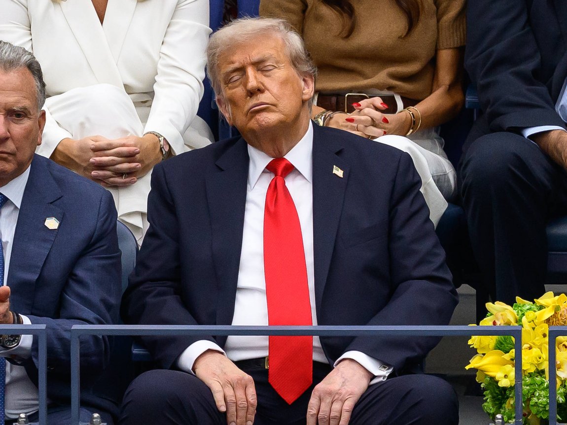 US Democrats Release Trump's Birthday Card to Epstein