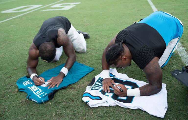 The Etiennes show to rookies everywhere what it means to be ‘an NFL family'