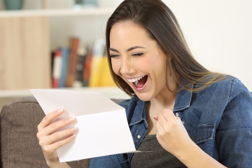 HMRC new alert as some UK workers can get money back - check your ...