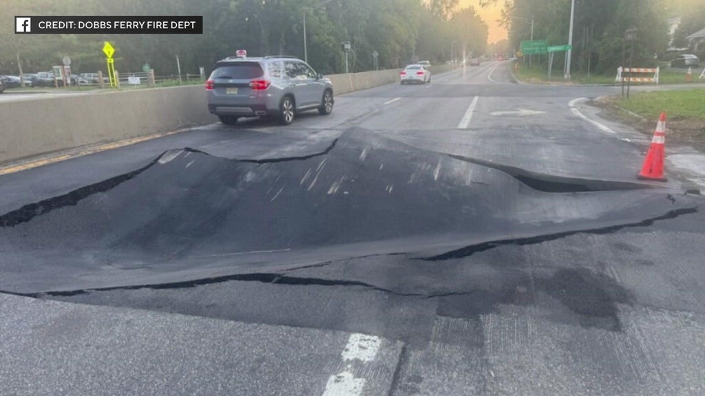 Sinkhole closes section of Saw Mill River Parkway in Westchester County