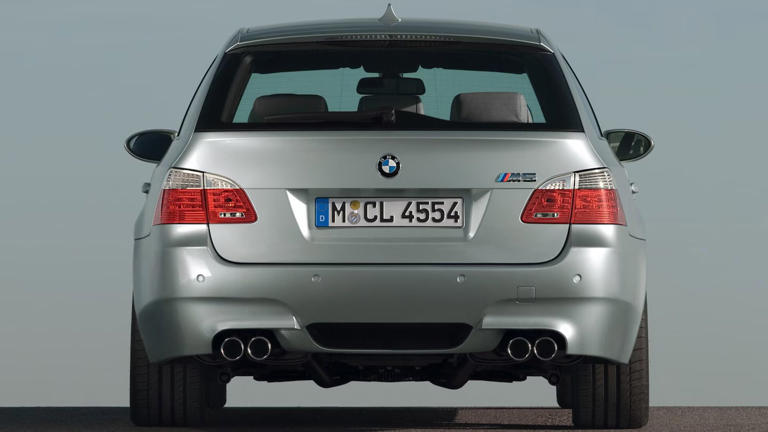 10 Iconic Performance Wagons That Stand the Test of Time