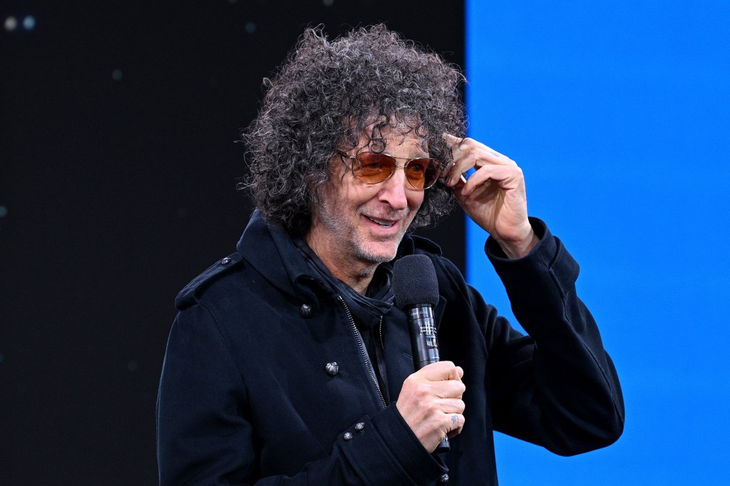 Howard Stern's Show Canceled at SiriusXM, Andy Cohen Takes Over Stern's ...