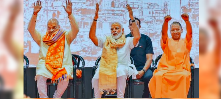 Bhagwat's Googly Puts Shah on the Defensive, Advantage Adityanath