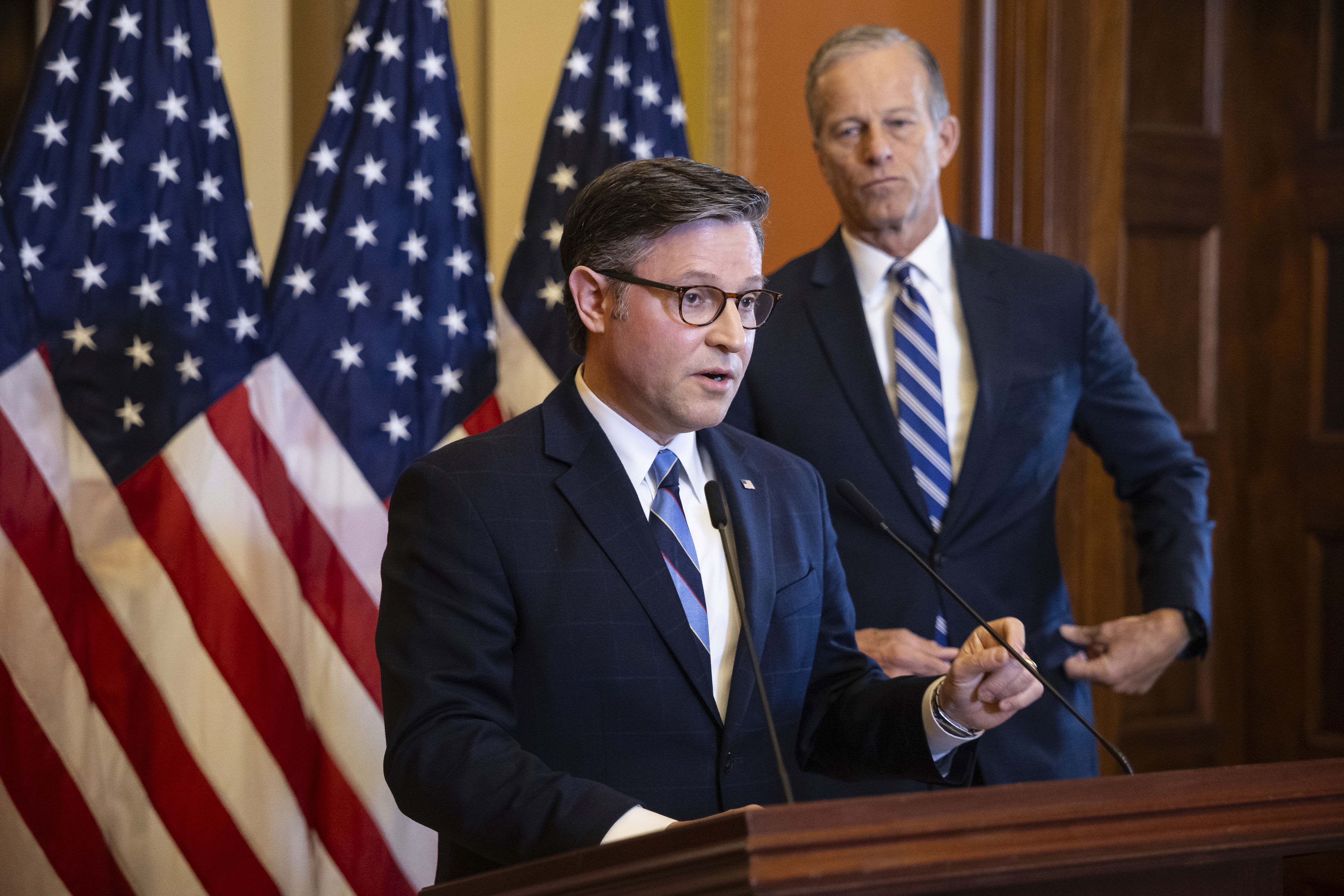 Inside Congress’ warring factions over how to fund the government