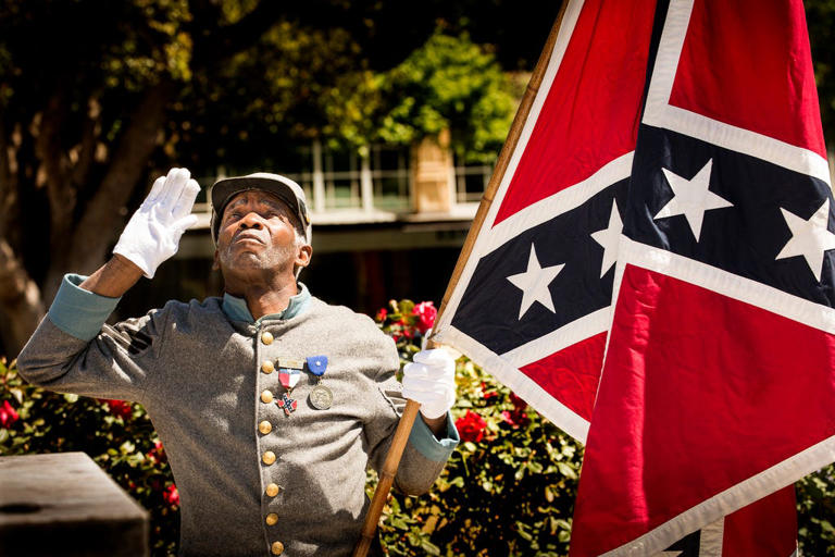 Asheville Confederate flag, monument supporter, HK Edgerton dies at 78