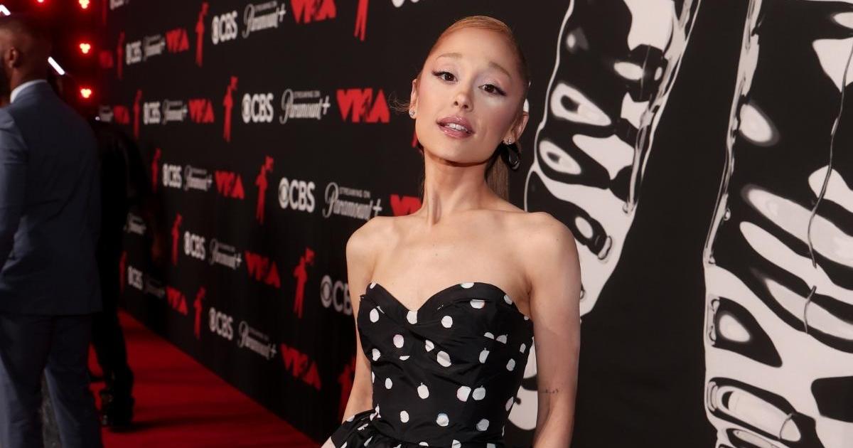 Ariana Grande's VMAs 2025 Ensemble Celebrates Polka Dots All the Way