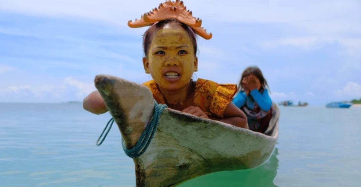 Photos of the Vanishing Sea Nomad Tribe