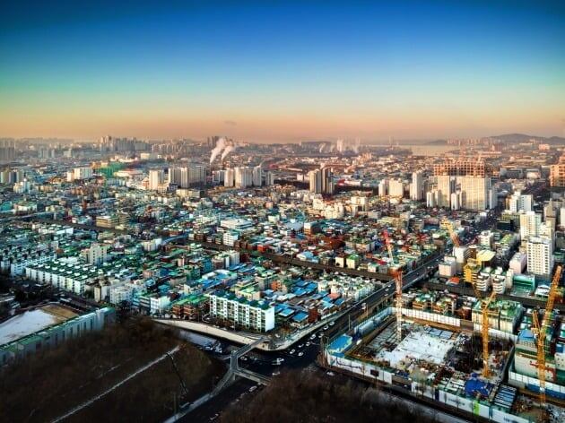 Incheon Seo-gu tops district population ranking nationwide