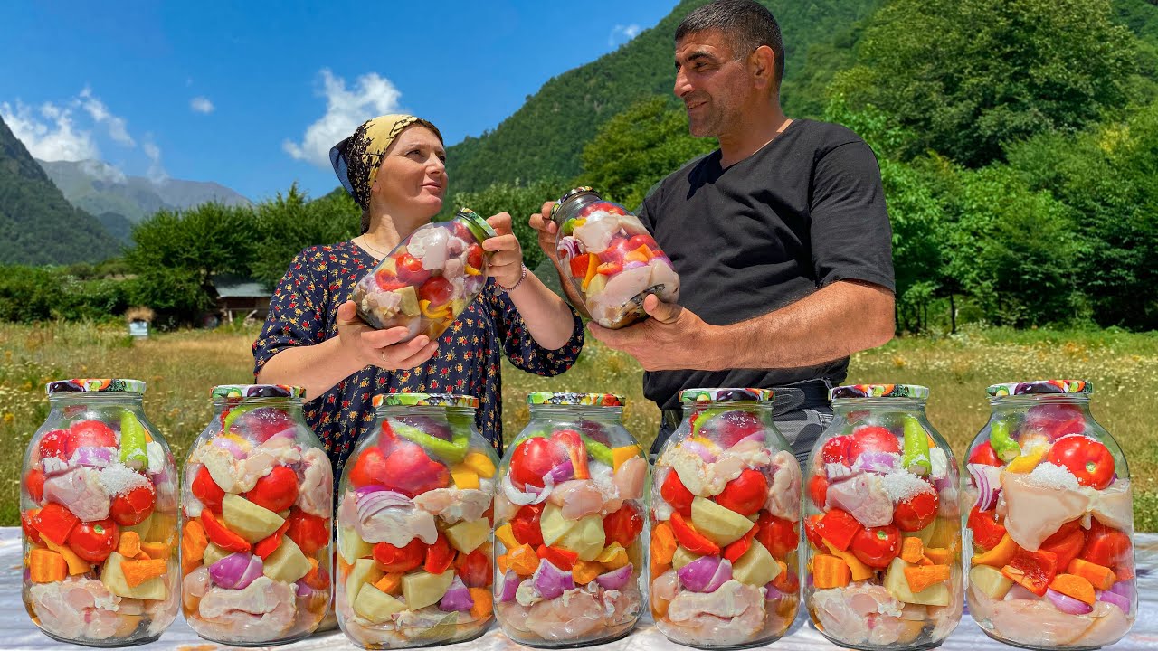 Homemade Tushonka – Chicken and Veggies in Jars