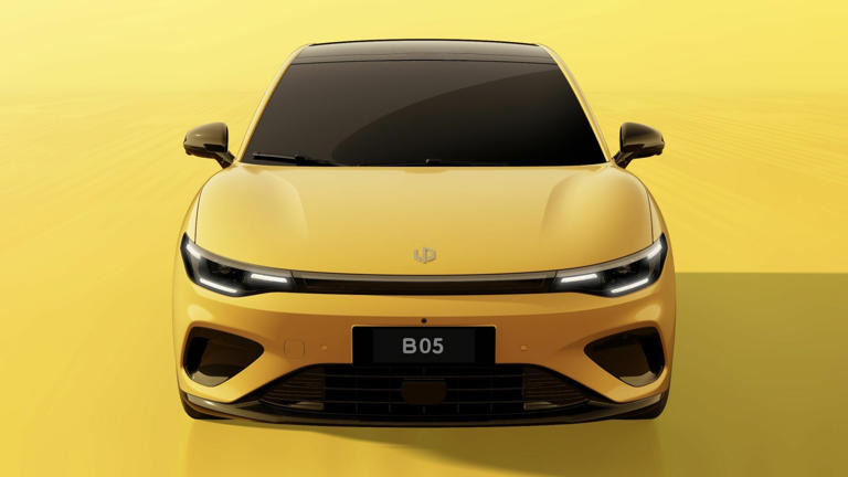 Stellantis Just Sent Europe A Warning With This Chinese-Built Electric ...