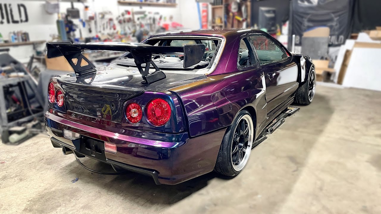 R34 GT-R Gets Custom Exhaust, Carbon Trunk & Wing