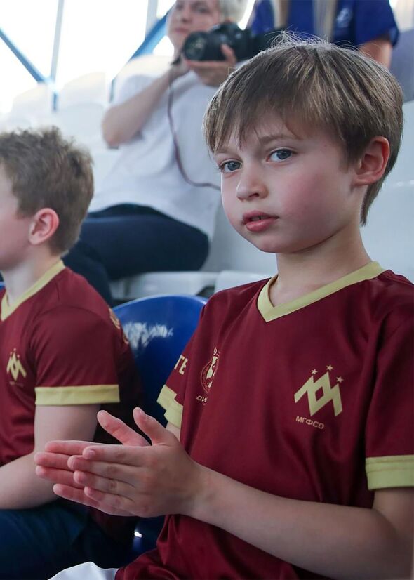 Vladimir Putin's 'succession' plans revealed after telling Xi Jinping ...