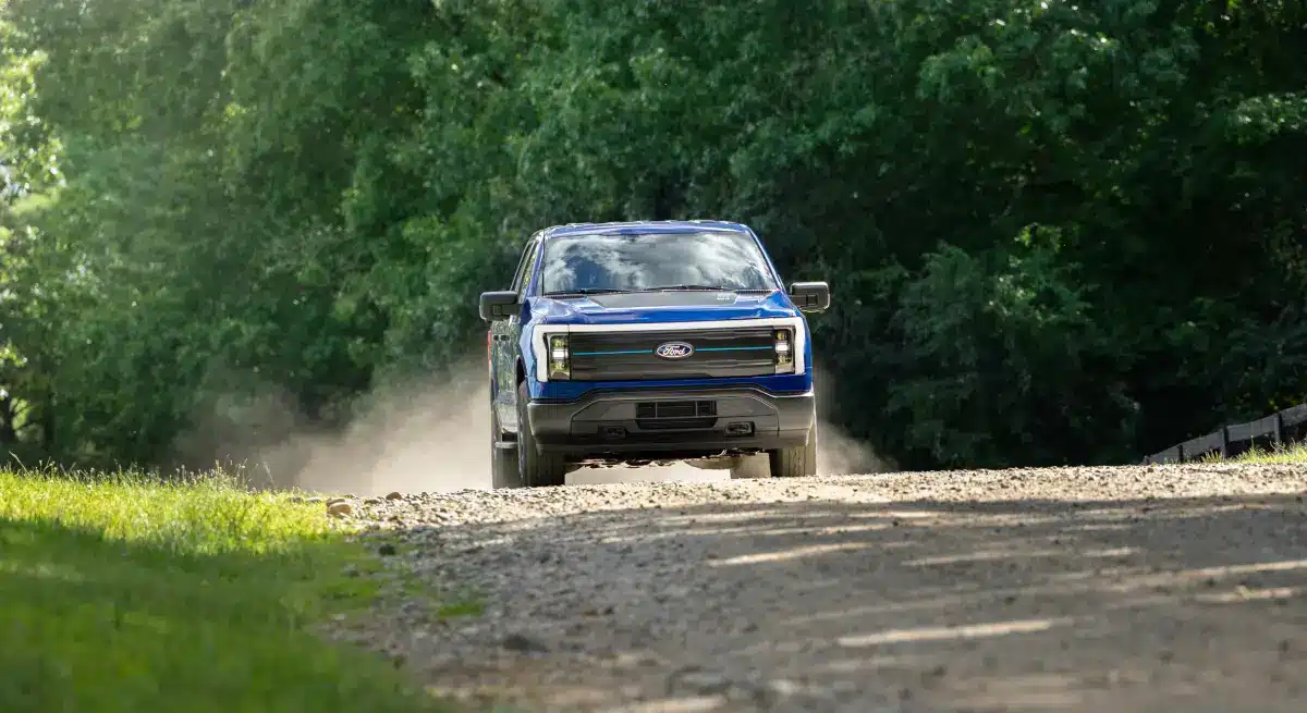 2026 Ford F-150 Lightning STX Debuts: More Power, Range, Colors, Drops ...