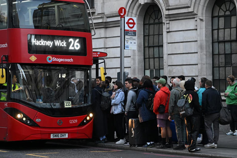 Tube strike latest LIVE: London Underground wiped out as RMT walkout ...