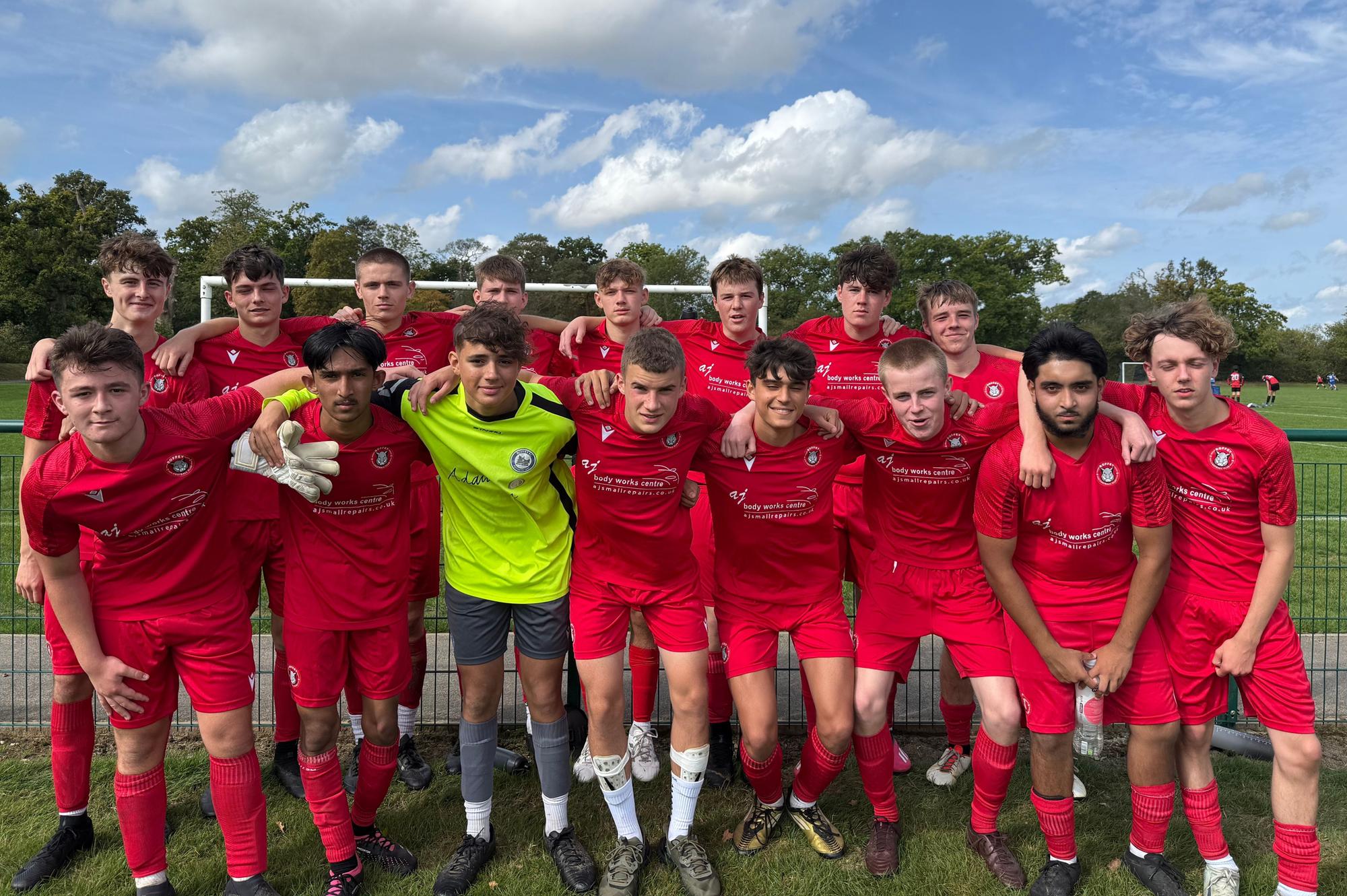 Rampant Roffey make Cranleigh sing the blues