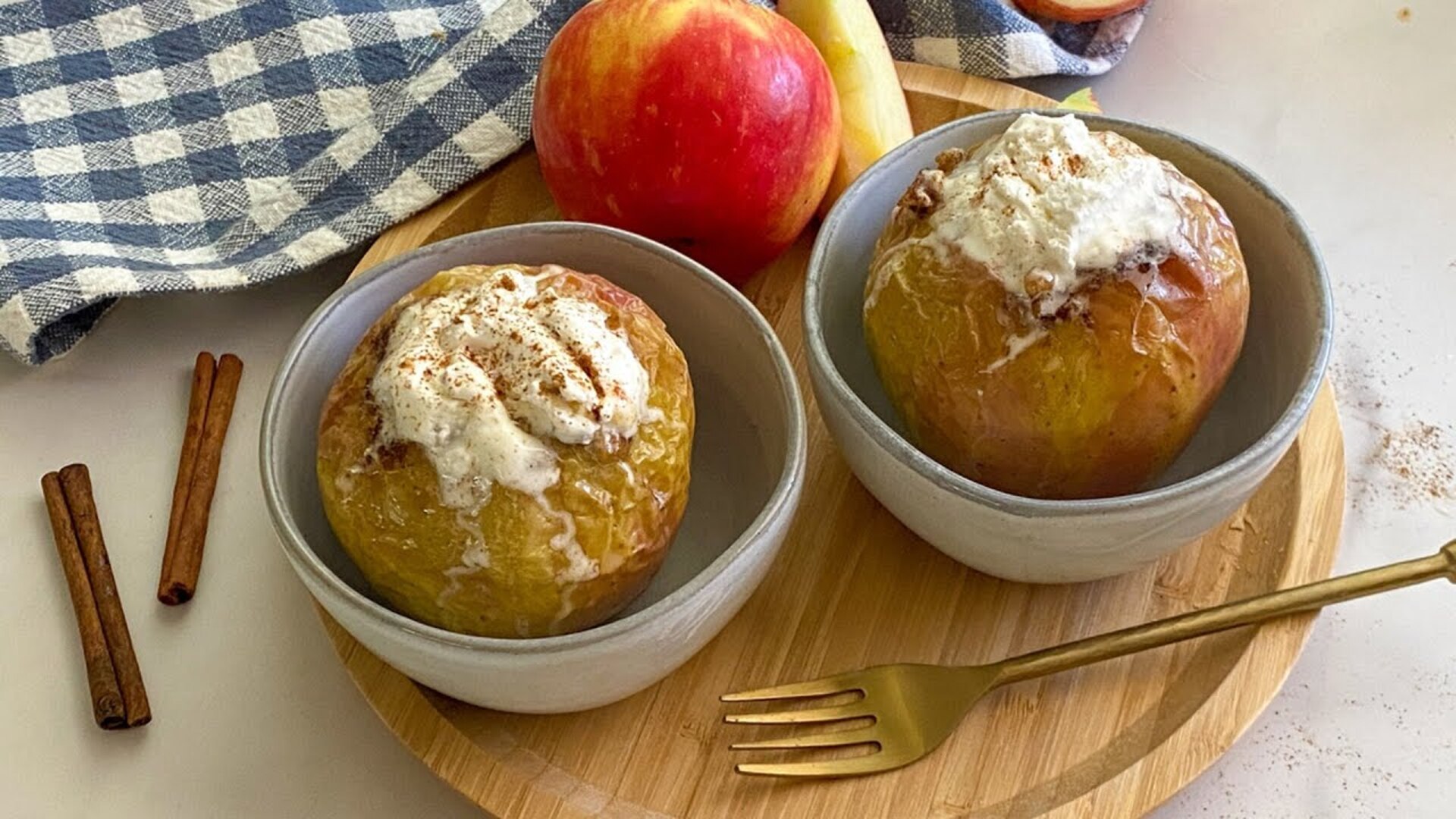 Sweet Spiced Baked Apples Recipe