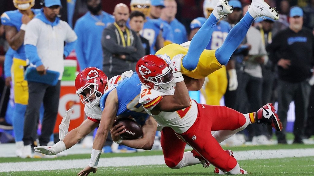 17.3M Watch Chiefs-Chargers on YouTube—Below Lofty Hopes