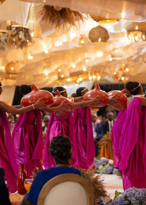 Katja Mia and Daragh Curran celebrate love at their traditional Dowry ...