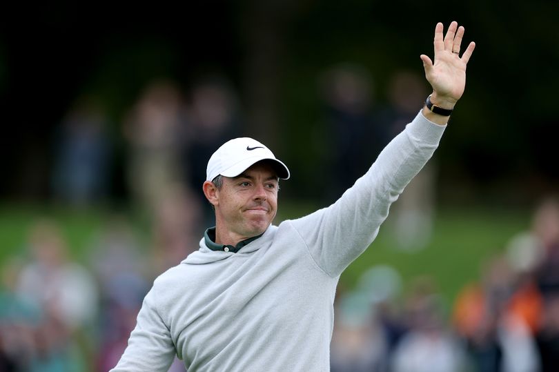 Rory McIlroy shows true colours as he leaves fan in tears with ...