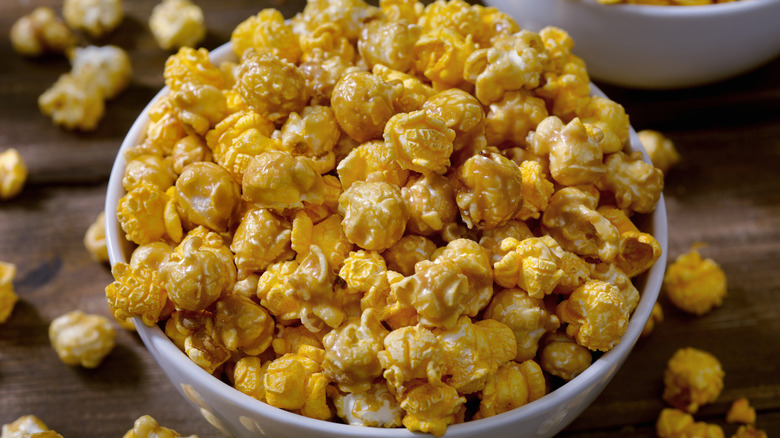 The Most Famous Popcorn Company In Chicago That Everyone Needs To Try ...