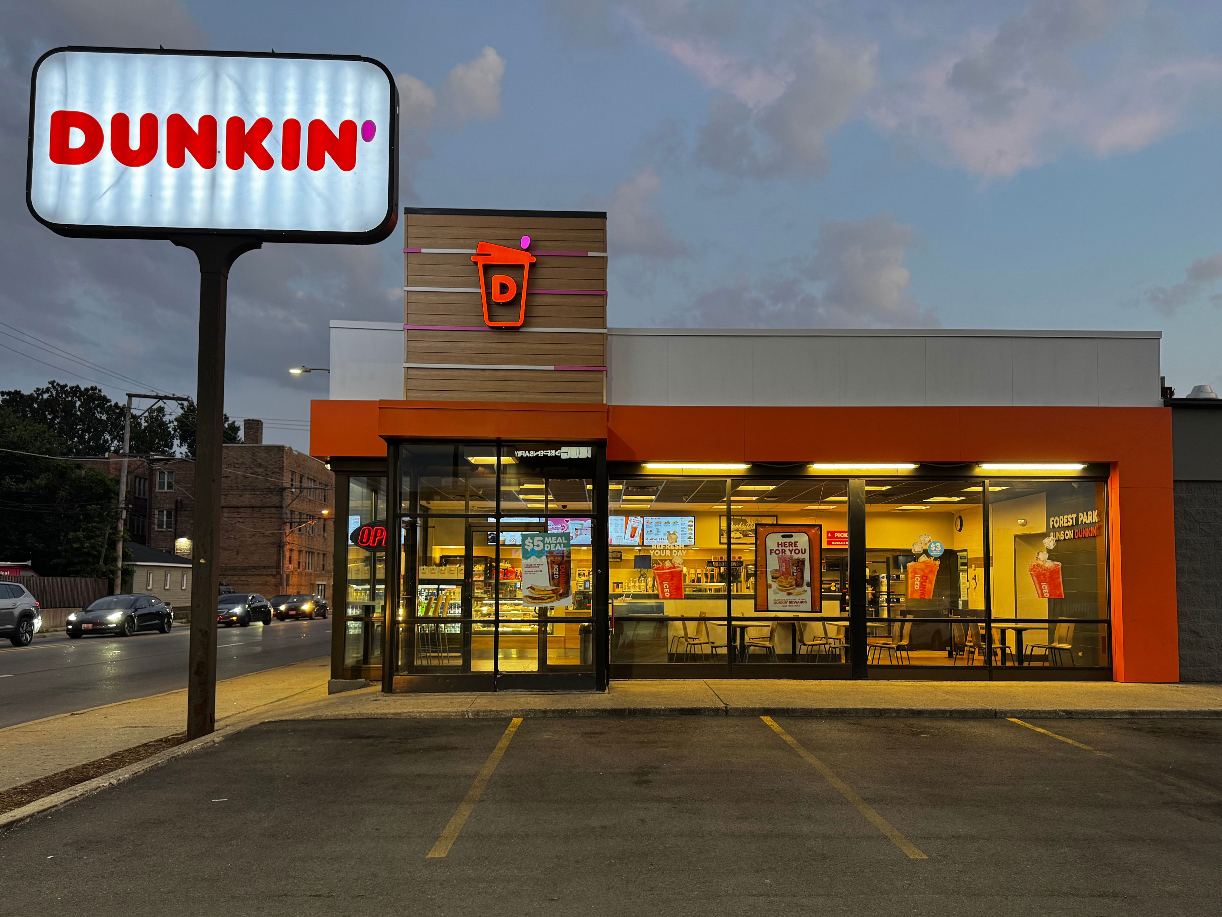 Dunkin’ Rewards Points Will Soon Expire — What It Means for Amex Gold ...