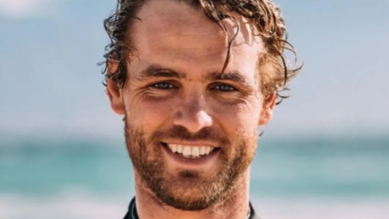Missing Bloubergstrand kite-surfer Graham Howes found deceased