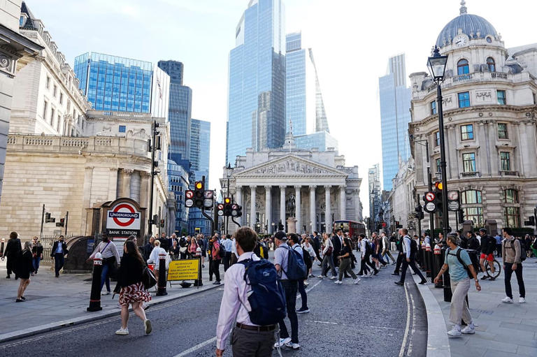 Tube strike latest LIVE: London Underground wiped out as RMT walkout ...
