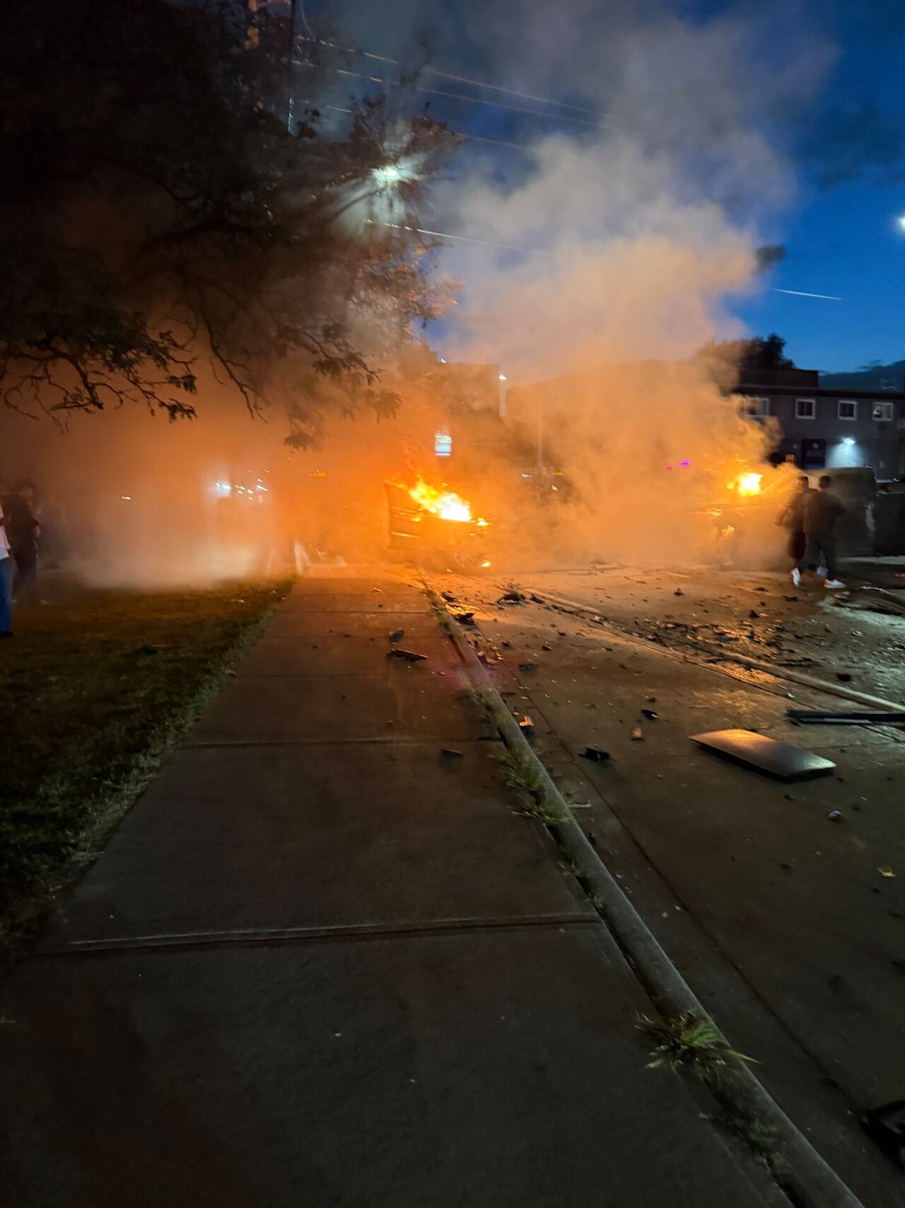 'Explosion of fire': Windsorites recount their rescue of passengers in ...