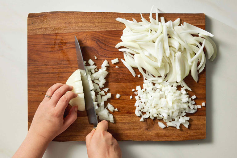 Kitchen experts reveal the best way to keep cut onions from stinking up ...
