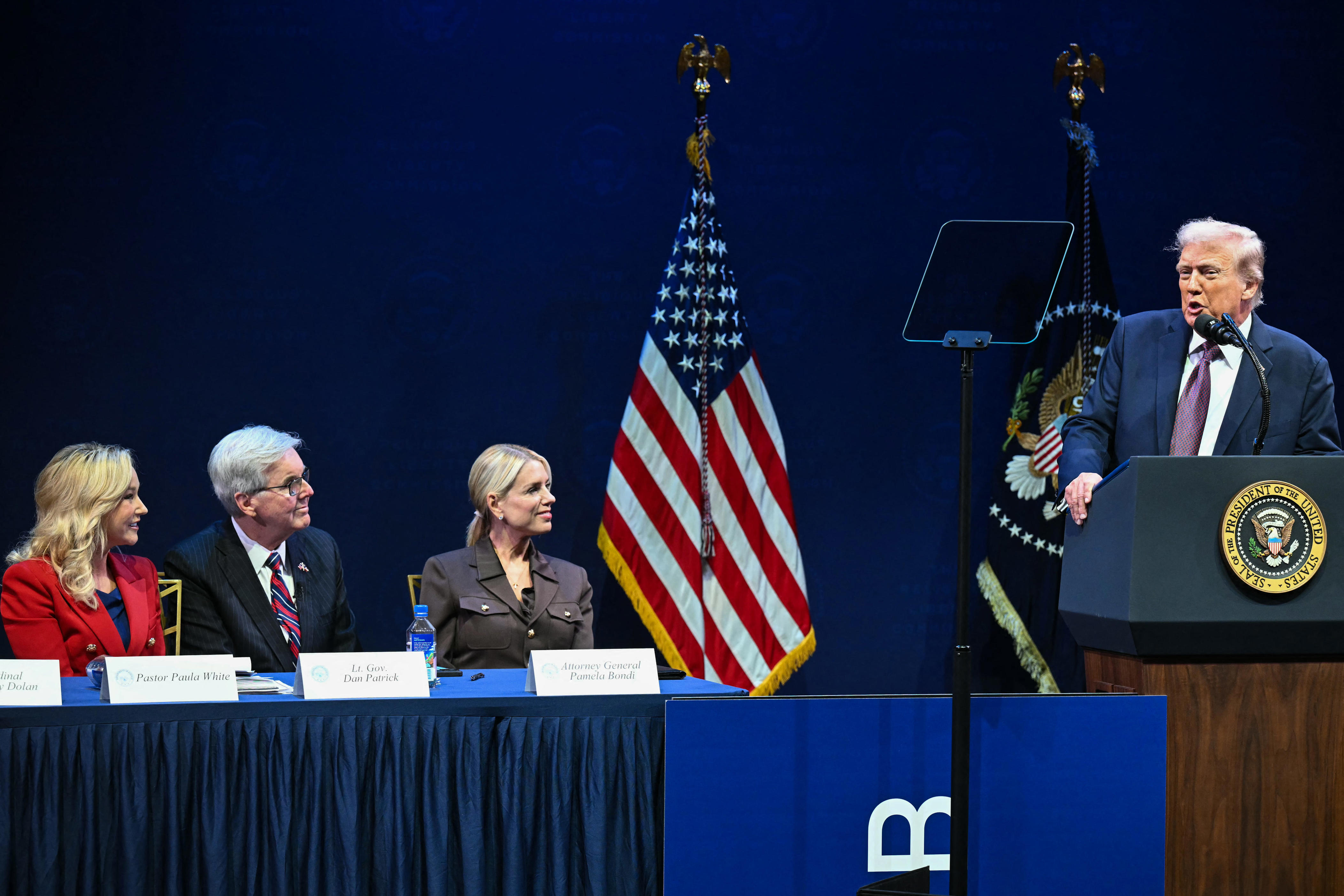 Trump vows to protect prayer in public schools with new Department of ...