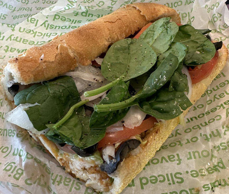 Publix just revamped its deli's Miami Dolphins Pub Sub. See what's inside