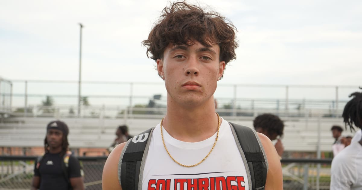 USF football beats out UCF, West Virginia for 2027 QB James Perrone