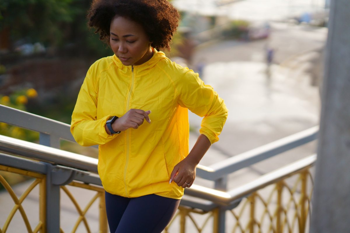 12 one minute exercises to do for a longer life, according to personal ...