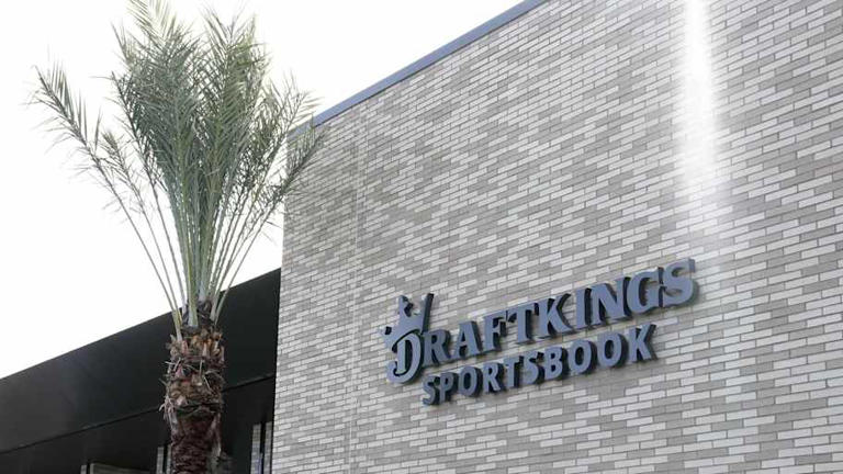 Fantasy Football Guide: Building The Perfect DraftKings Showdown NFL ...