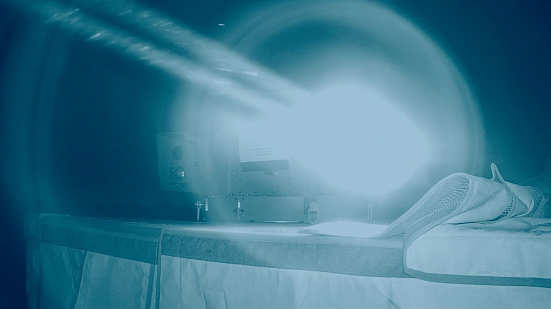 ‘World’s cheapest shot’ laser weapon kills 50 drones a minute with ...