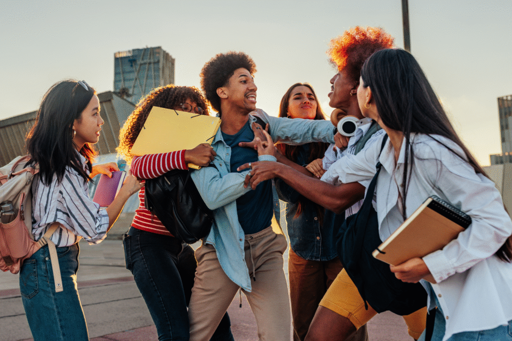11 Phrases to Defuse a Roommate Argument Without Giving In