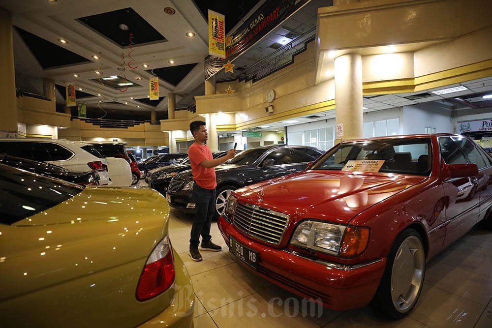 Pedagang Mobil Bekas Ungkap Daya Beli Lesu, Harga Terjun Bebas