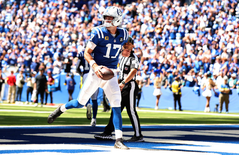 Ex-New York Giants QB Daniel Jones makes NFL history in Indianapolis ...