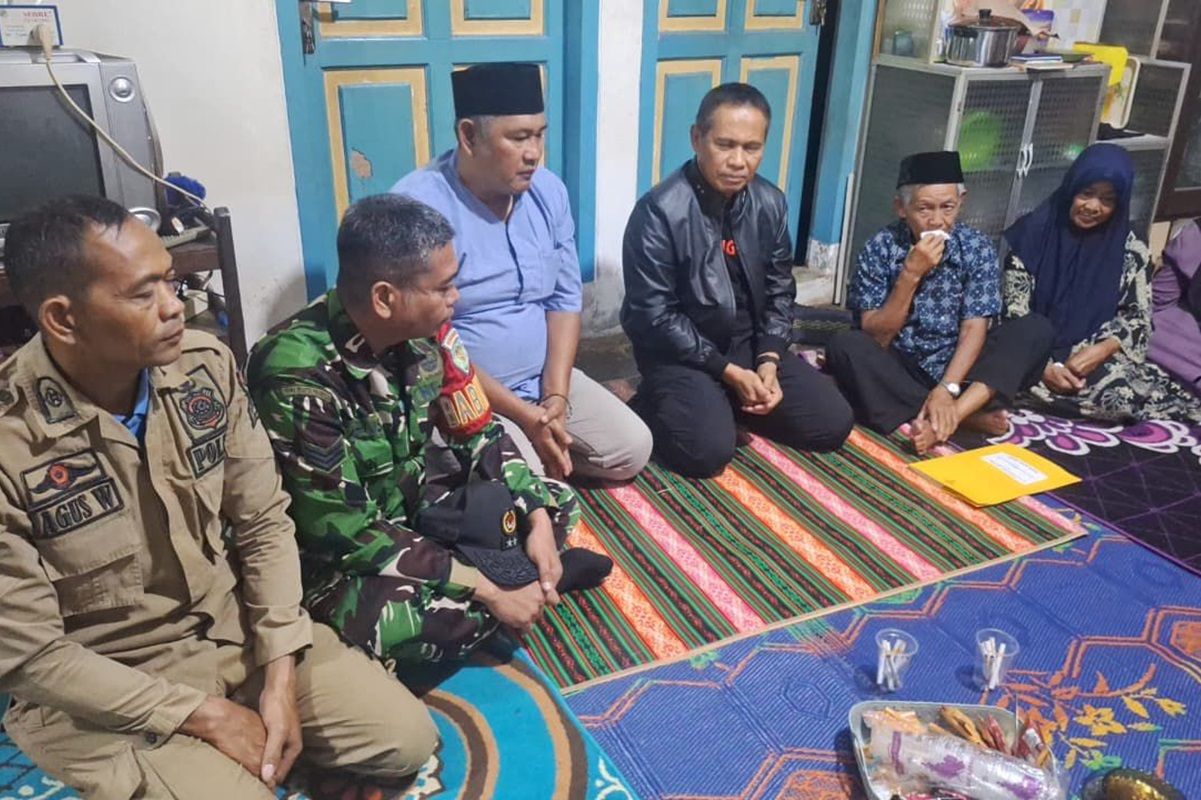 Kasus Ibu Bunuh Diri dan Racuni Anak di Bandung, Kemenko PMK Beri ...